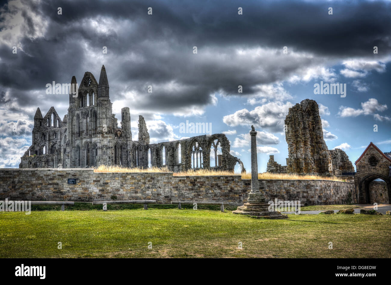 Whitby spooky hi-res stock photography and images - Alamy