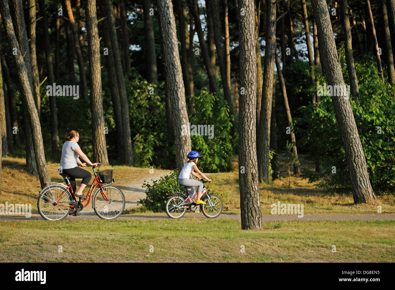 Tallinn park hi-res stock photography and images - Alamy