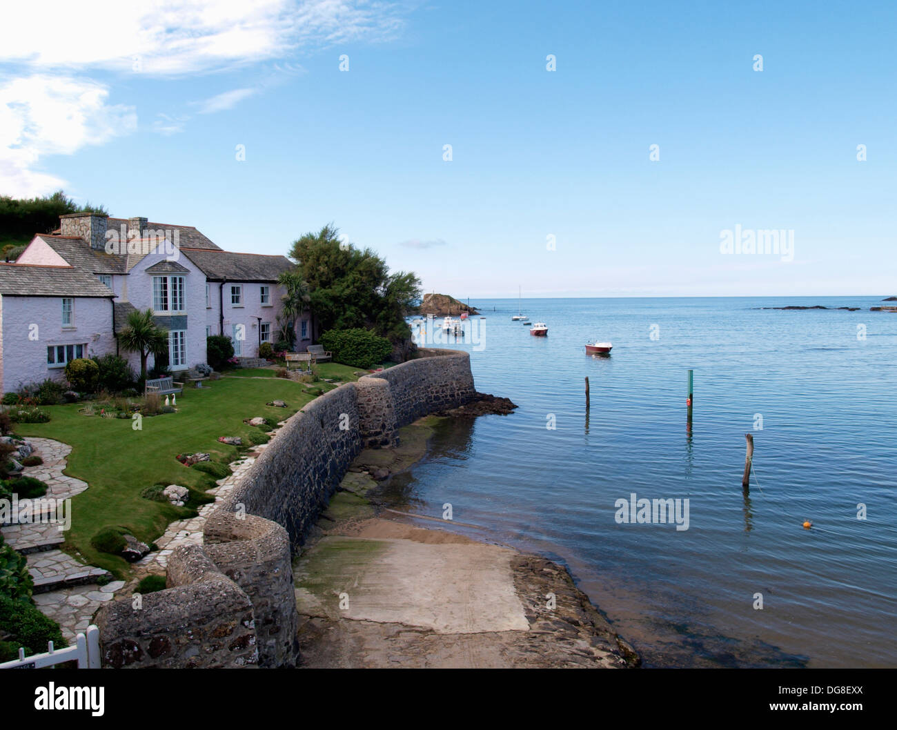 Seaside property, Efford Cottage, Bude, Cornwall, UK Stock Photo - Alamy