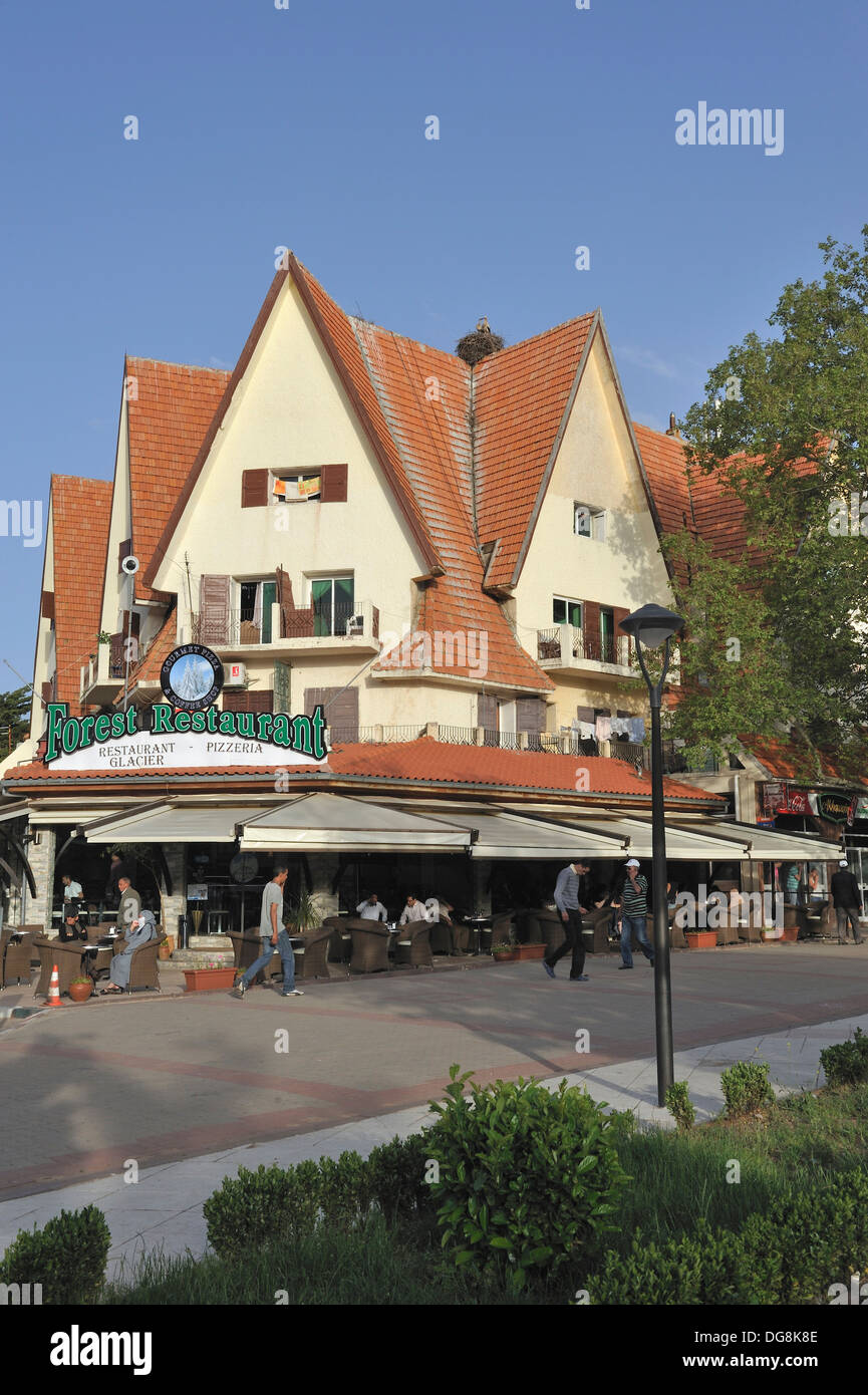 Ifrane middle atlas morocco north hi-res stock photography and images ...