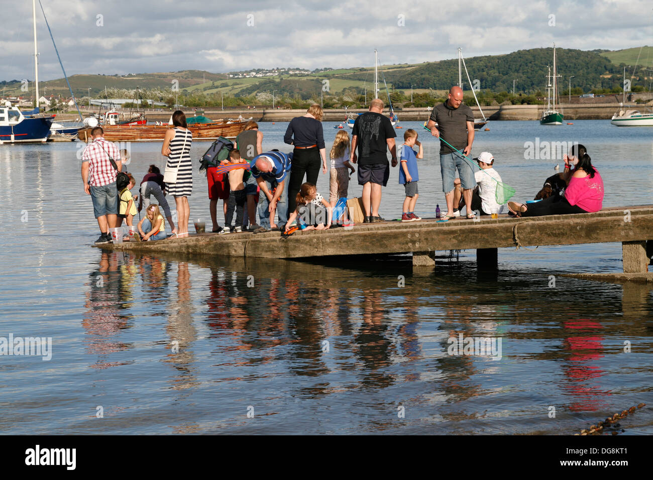 Fishing boats in conwy hi-res stock photography and images - Alamy