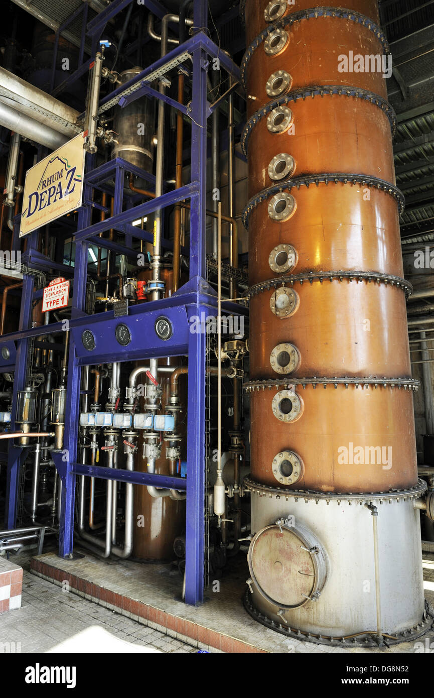 Distillation column rum hi-res stock photography and images - Alamy