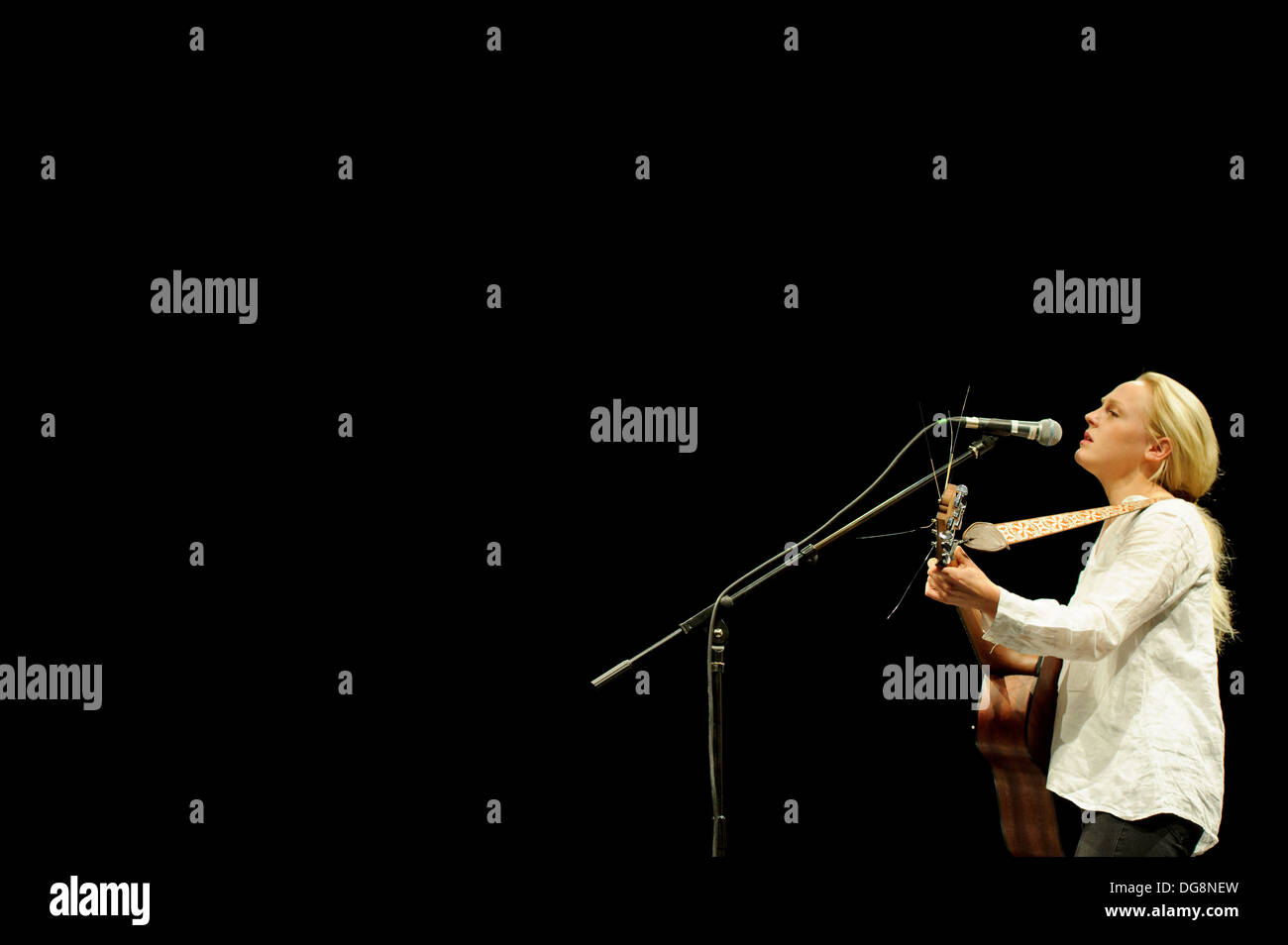 Singer and songwriter Laura Marling performs in front of a sellout ...