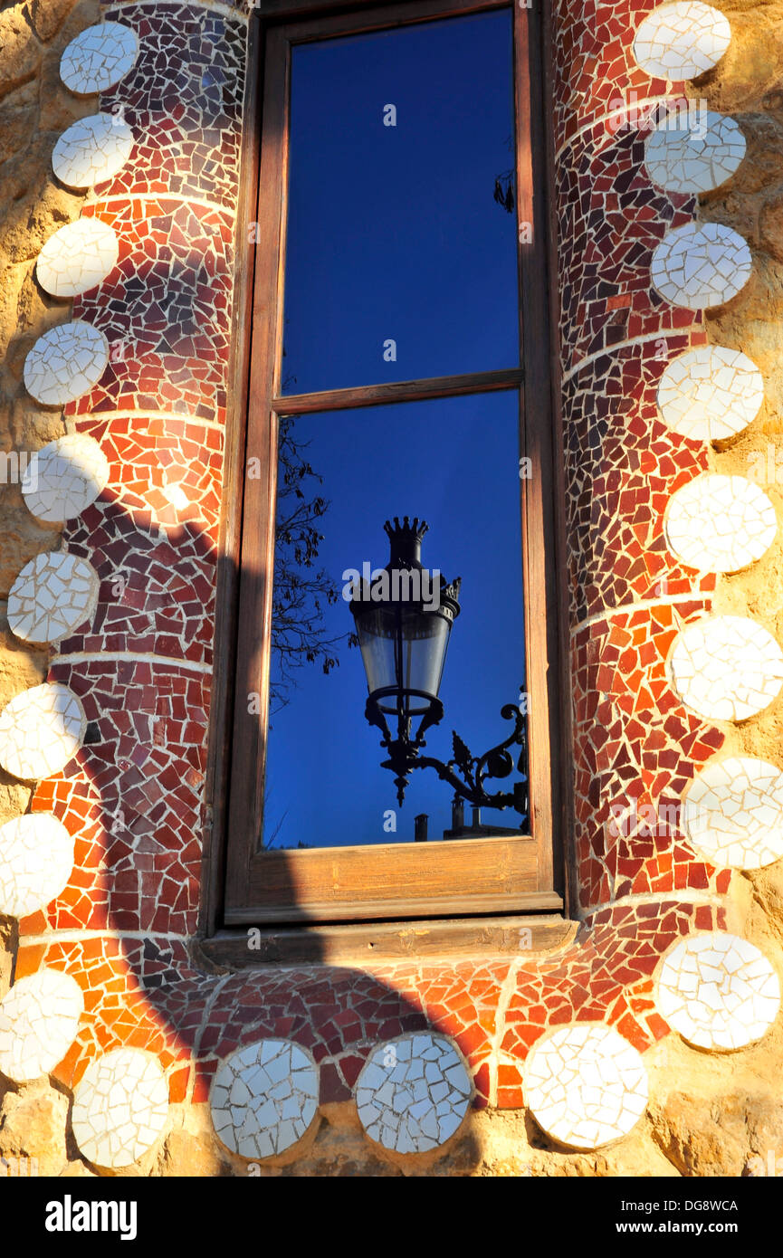 Ventana antoni gaudi hi-res stock photography and images - Alamy
