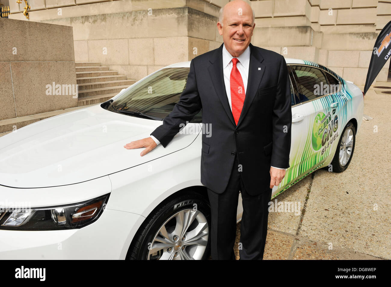 Daniel akerson hi-res stock photography and images - Alamy