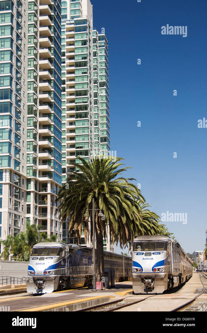 Amtrack hi-res stock photography and images - Alamy