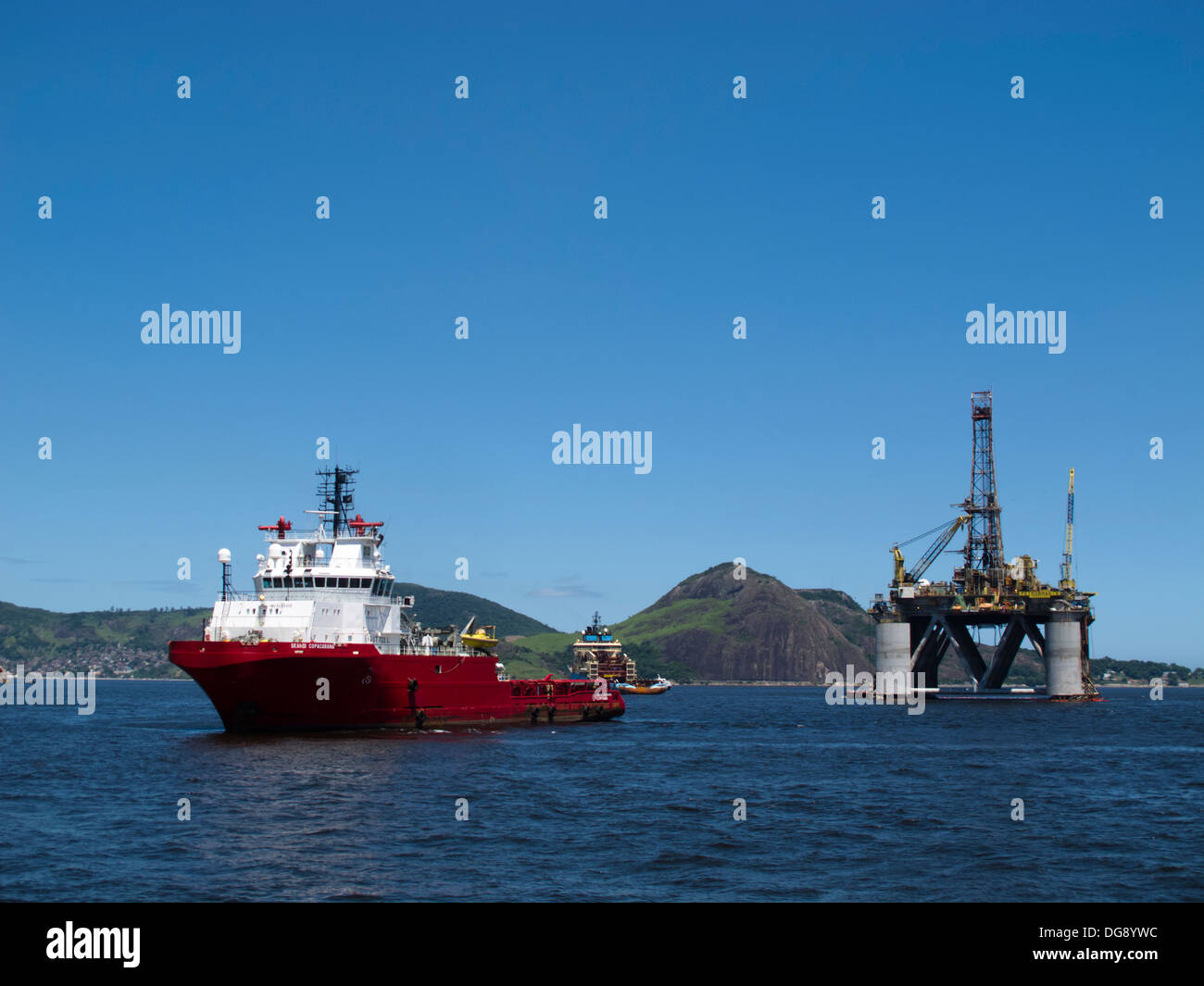 Semi submersible oil drilling rig floating at Guanabara bay Rio de ...