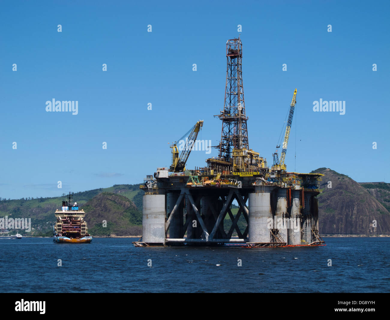 Semi submersible deep water oil drilling rig at Guanabara bay, Rio de ...