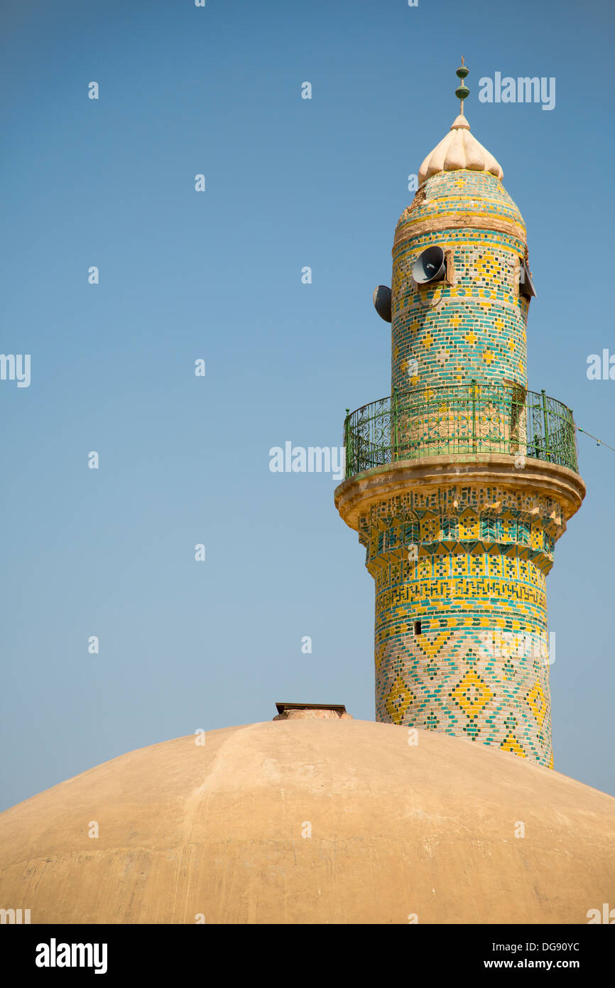 Mosque tiles hi-res stock photography and images - Alamy