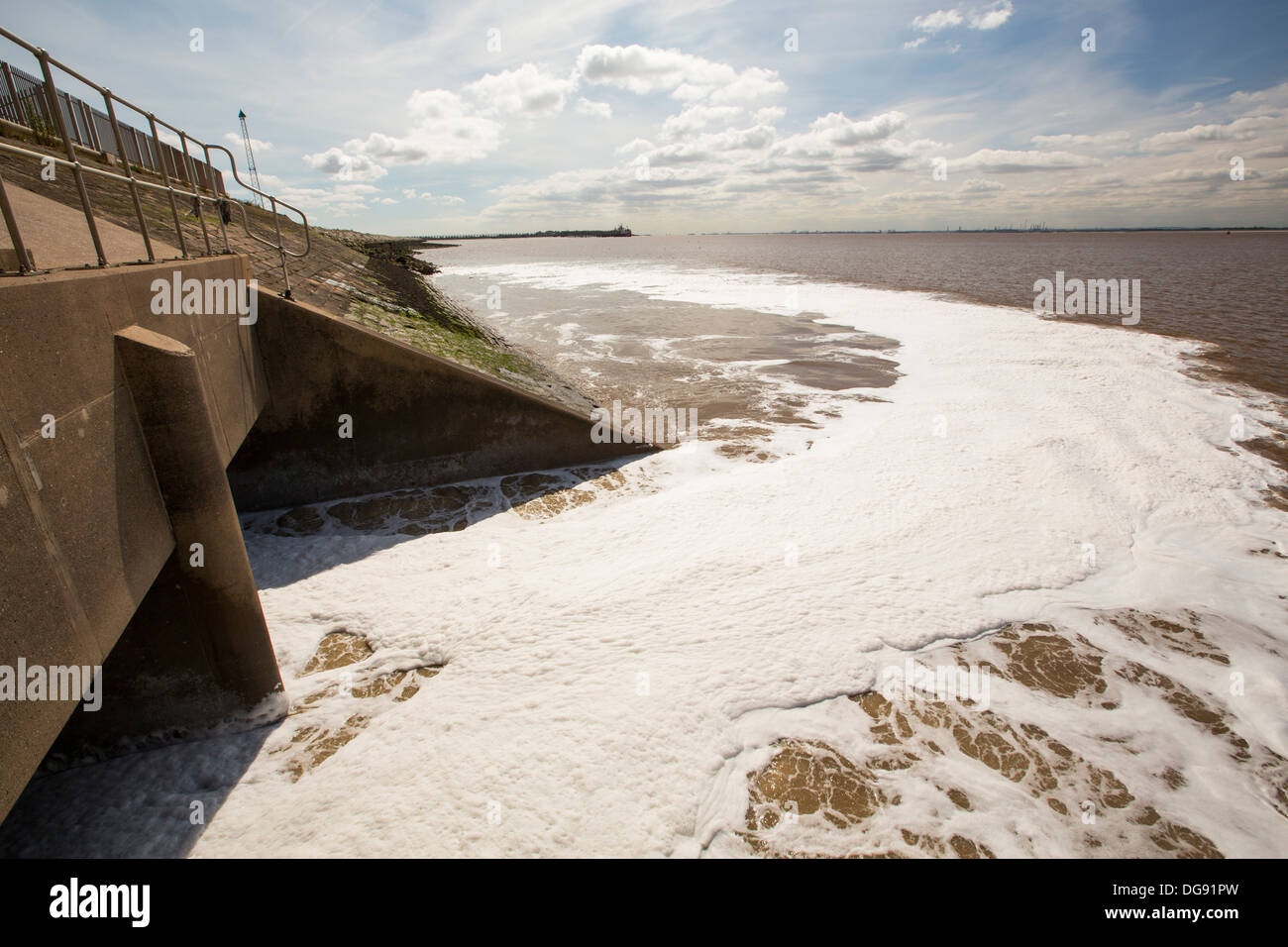 Contaminated water being emptied out of Finland Docks in Hull, directly ...
