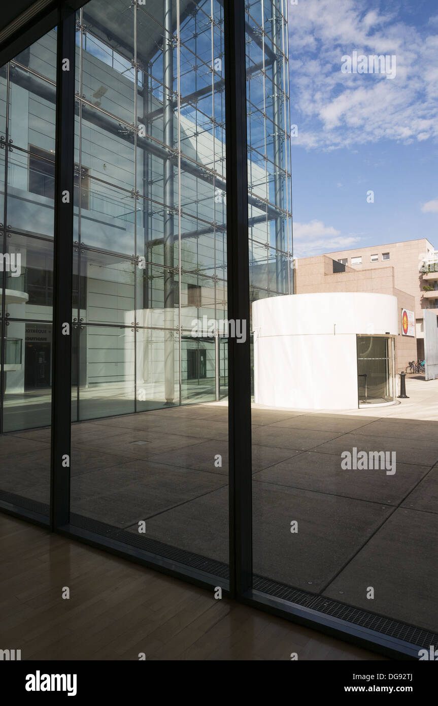 Strasbourg museum of modern and contemporary art hi-res stock ...