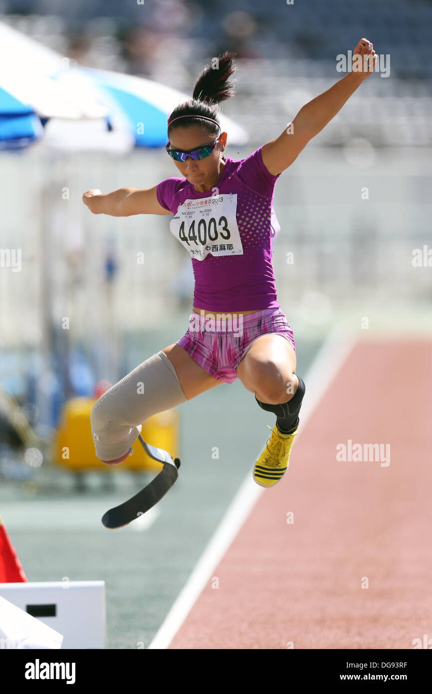 Maya nakanishi hi-res stock photography and images - Alamy