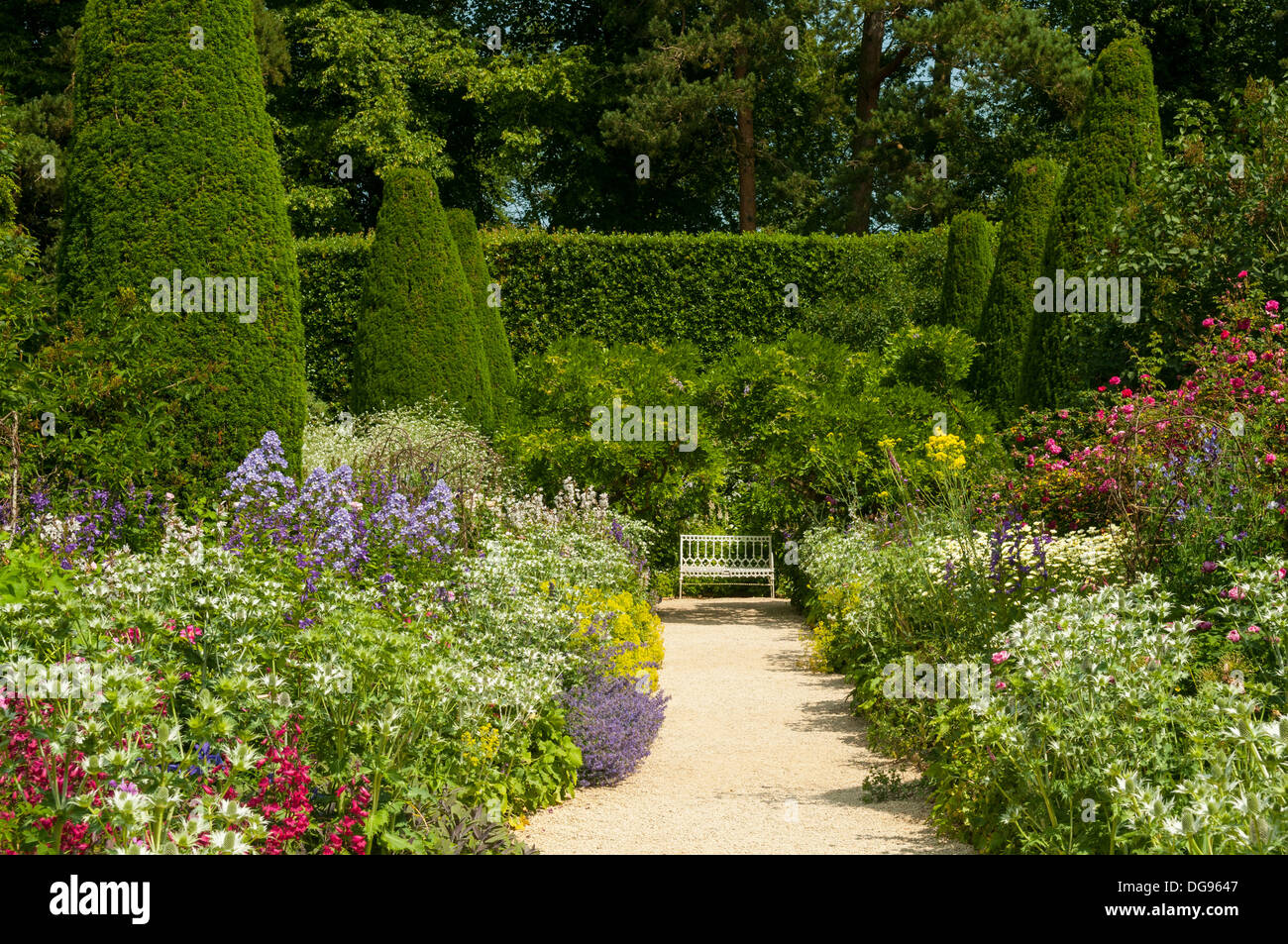 Hidcote Manor Gardens, Hidcote, Gloucestershire, England Stock Photo ...