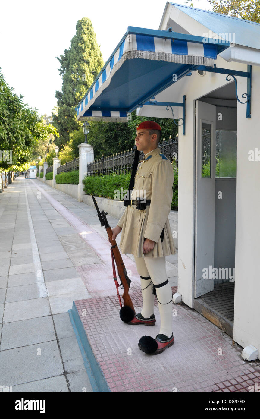 Evzones in uniform Stock Photo - Alamy