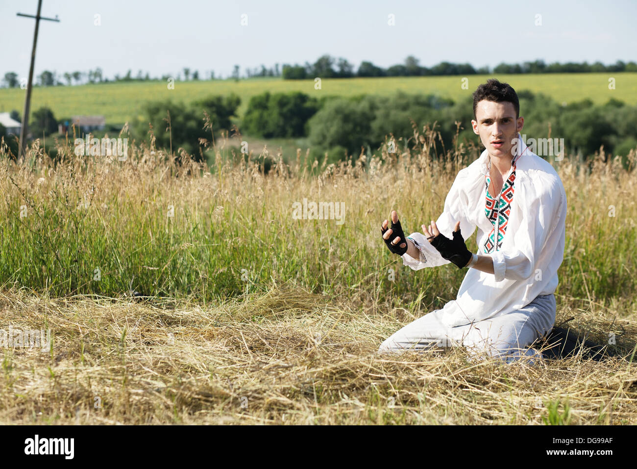 Saber fighting hi-res stock photography and images - Alamy