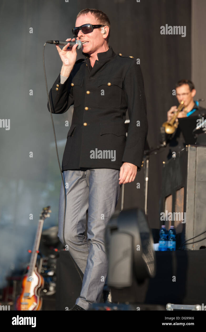 Stuart Murdoch of Scottish indie pop band Belle and Sebastian ...