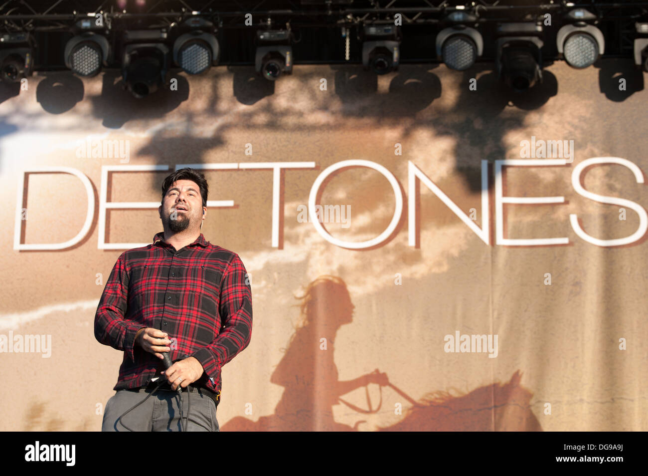 Chino Moreno Stock Photos & Chino Moreno Stock Images - Alamy