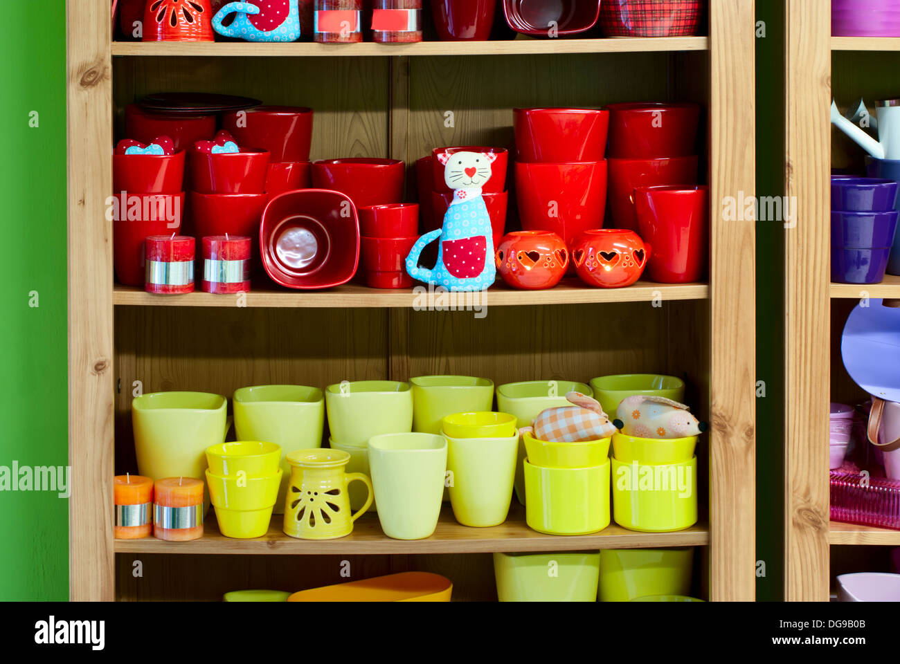 Flower shop pot planter hi-res stock photography and images - Alamy