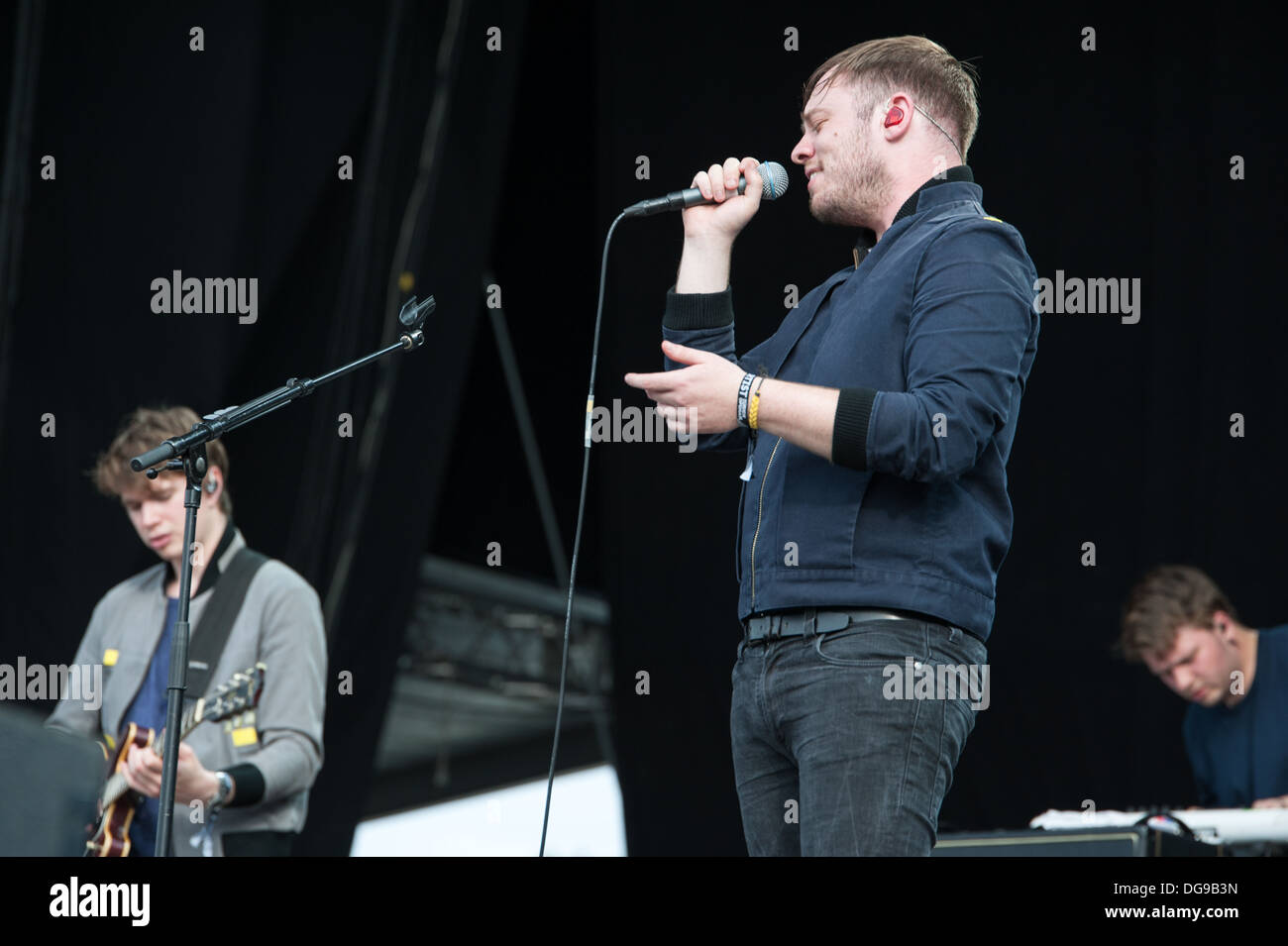 Alex robertshaw hi-res stock photography and images - Alamy