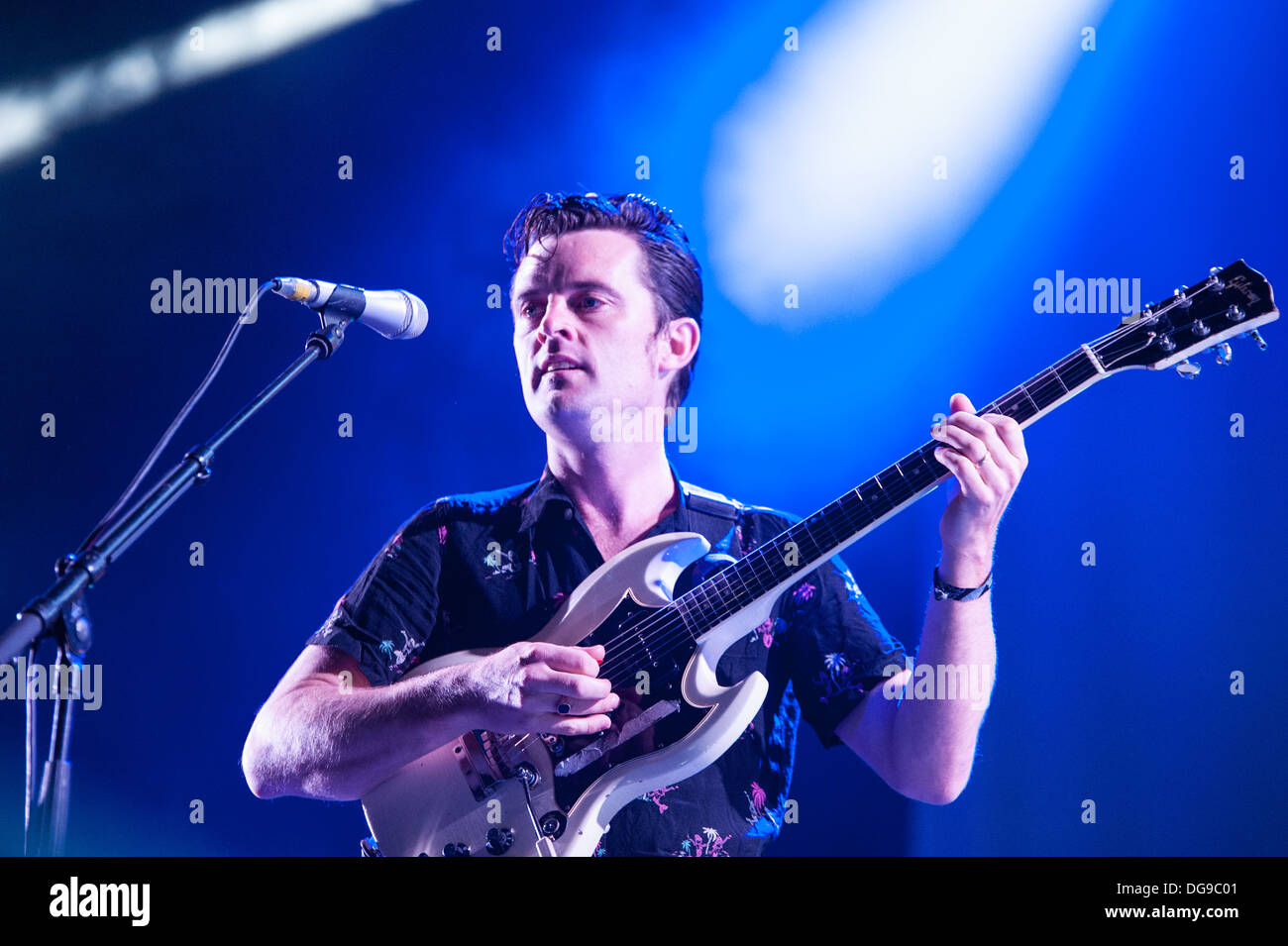 Nick McCarthy of Scottish indie rock band Franz Ferdinand performing at ...