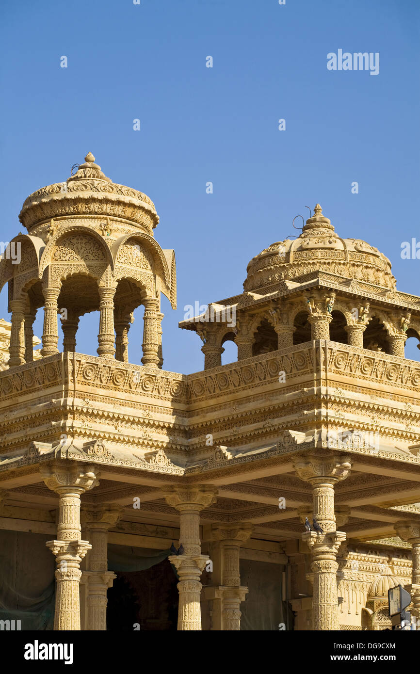 ENGLAND, London, Wembley, Shree Sanatan Hindu Temple Stock Photo - Alamy
