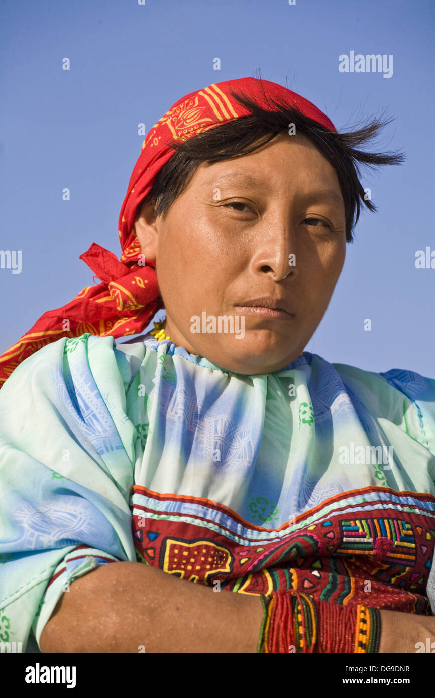 Kunas Indigenous People San High Resolution Stock Photography and ...