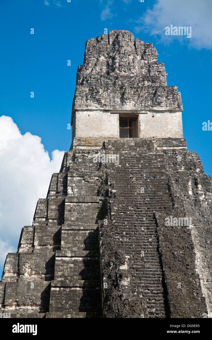 Giant Pyramid Temple Maya High Resolution Stock Photography and Images ...
