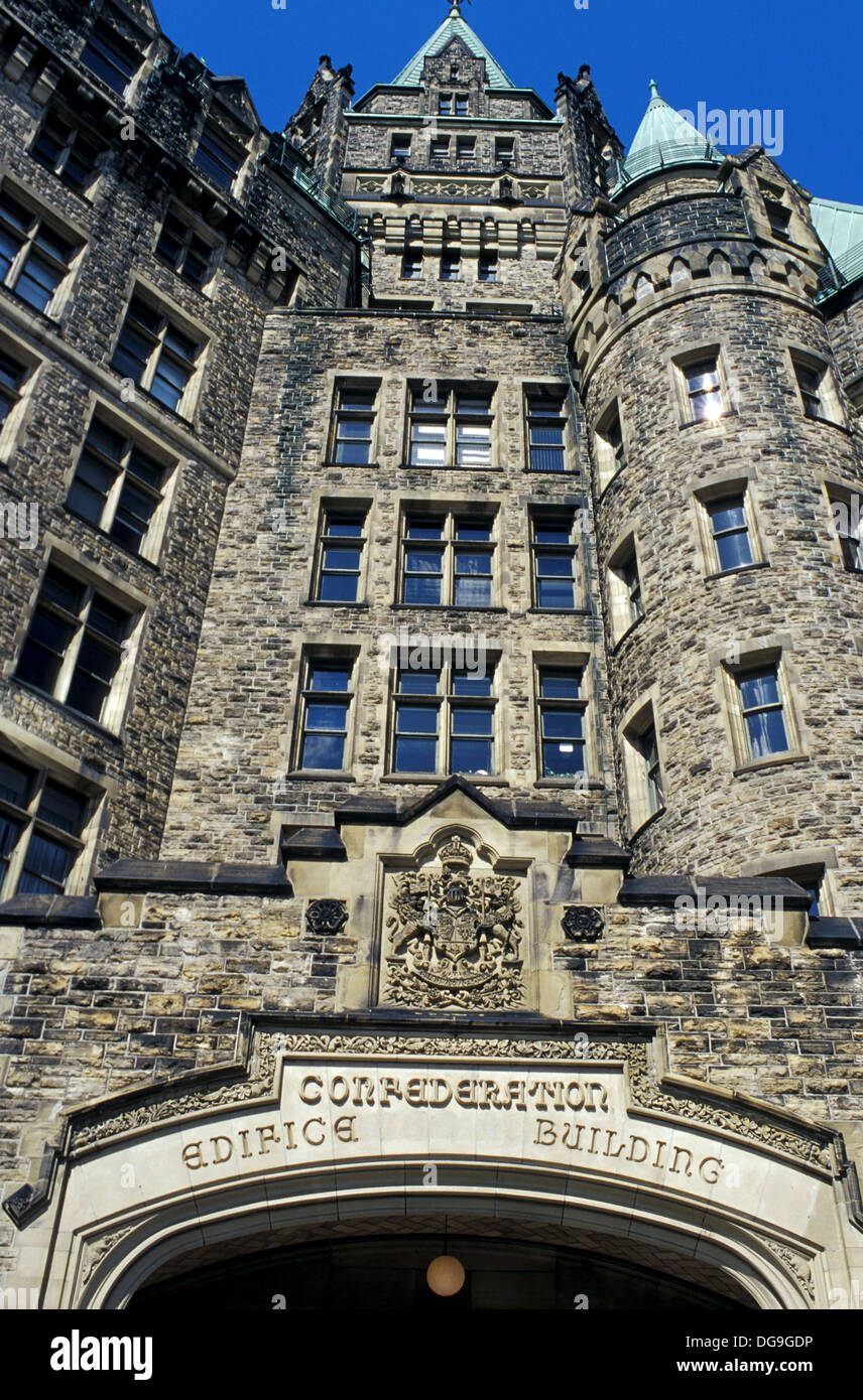 Confederation building ottawa hi-res stock photography and images - Alamy
