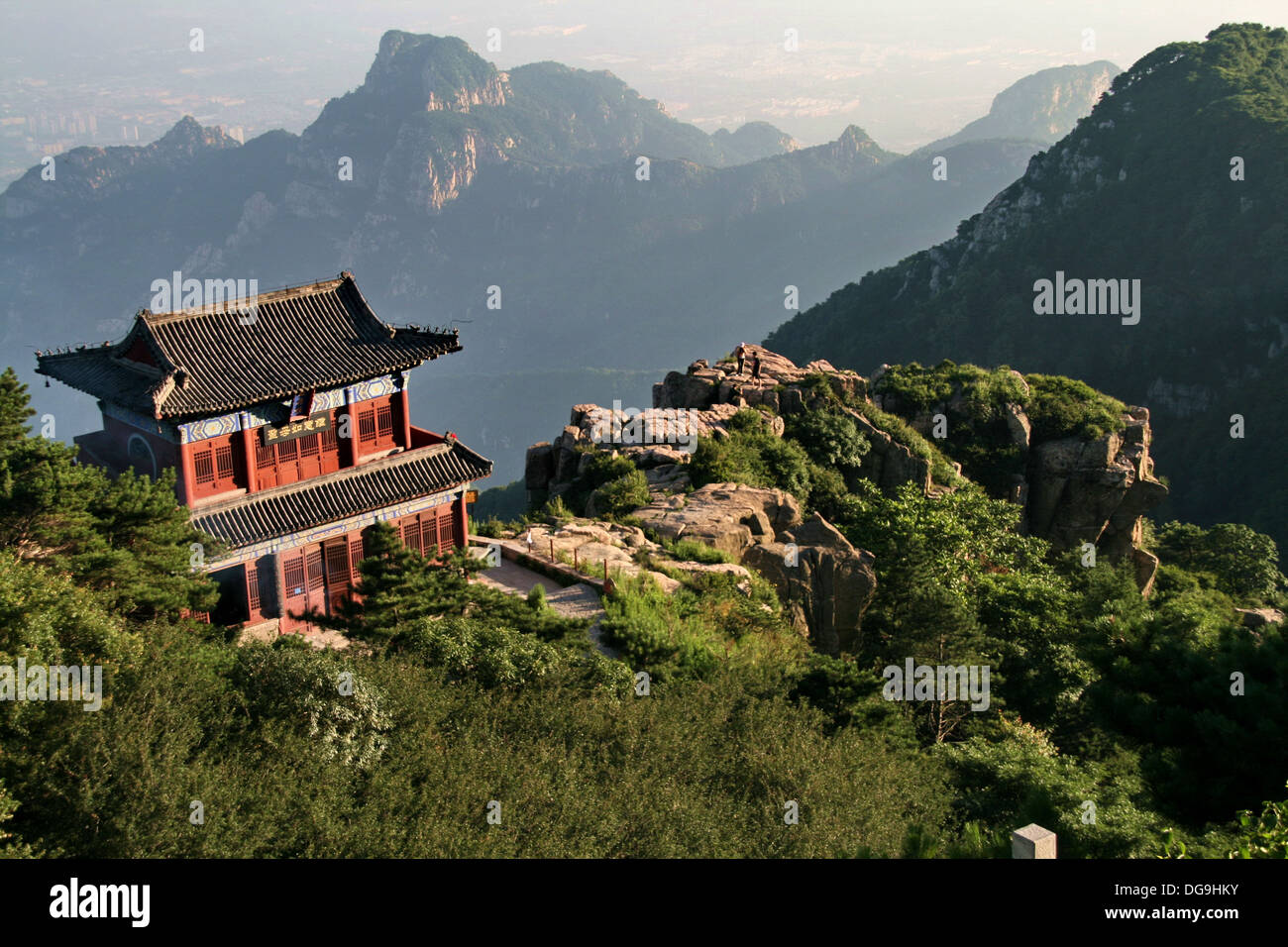 Mount Tai Shan High Resolution Stock Photography and Images - Alamy
