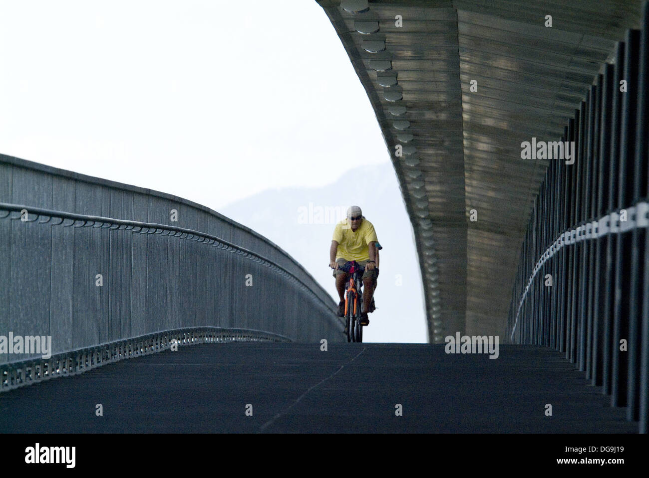 bicycle path on Canada Line bridge over the Fraser River, Vancouver, BC ...