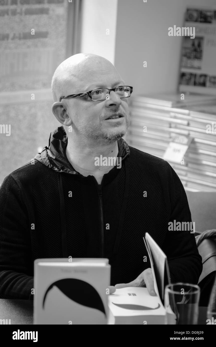 October ist hi-res stock photography and images - Alamy