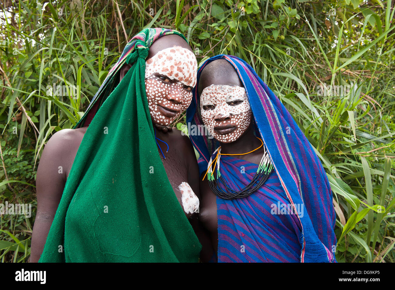 Ethiopian tribal women omo river hi-res stock photography and images ...