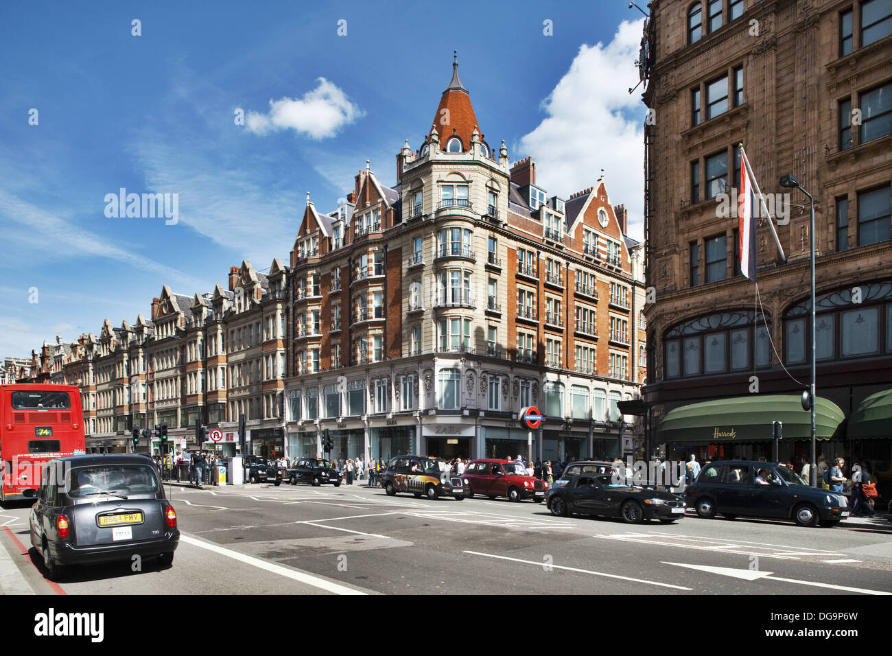 79 Brompton Road building, London, England, UK Stock Photo - Alamy