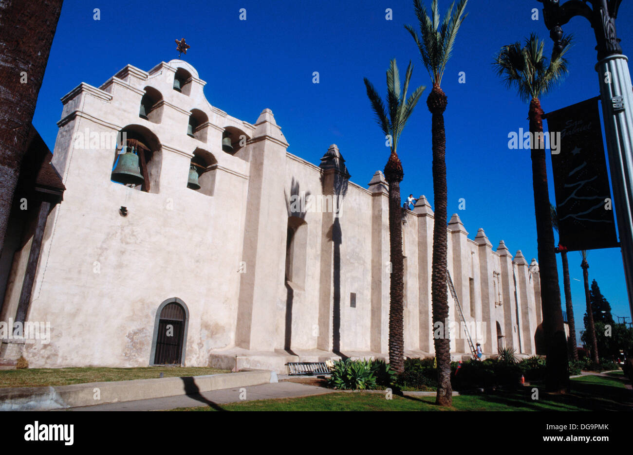 Arcangel San Gabriel High Resolution Stock Photography and Images - Alamy
