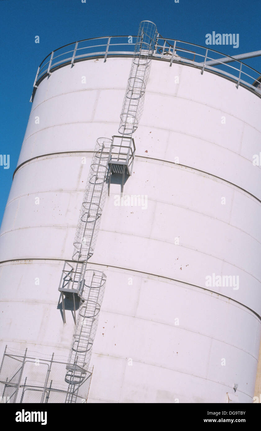 Silo Ladders High Resolution Stock Photography and Images - Alamy
