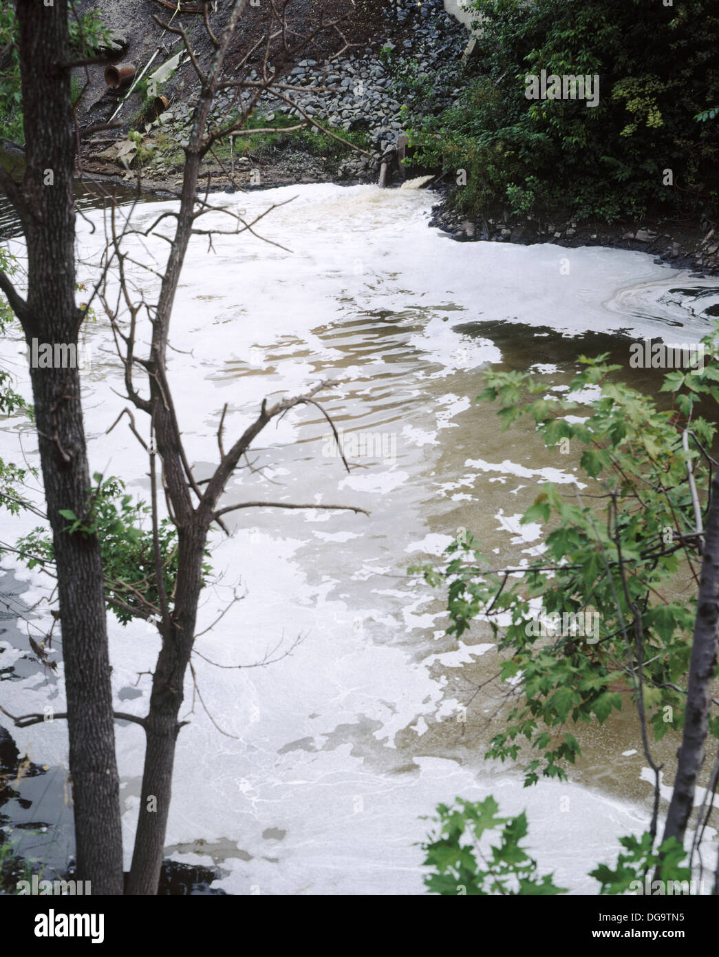 Water pollution grand mere hi-res stock photography and images - Alamy
