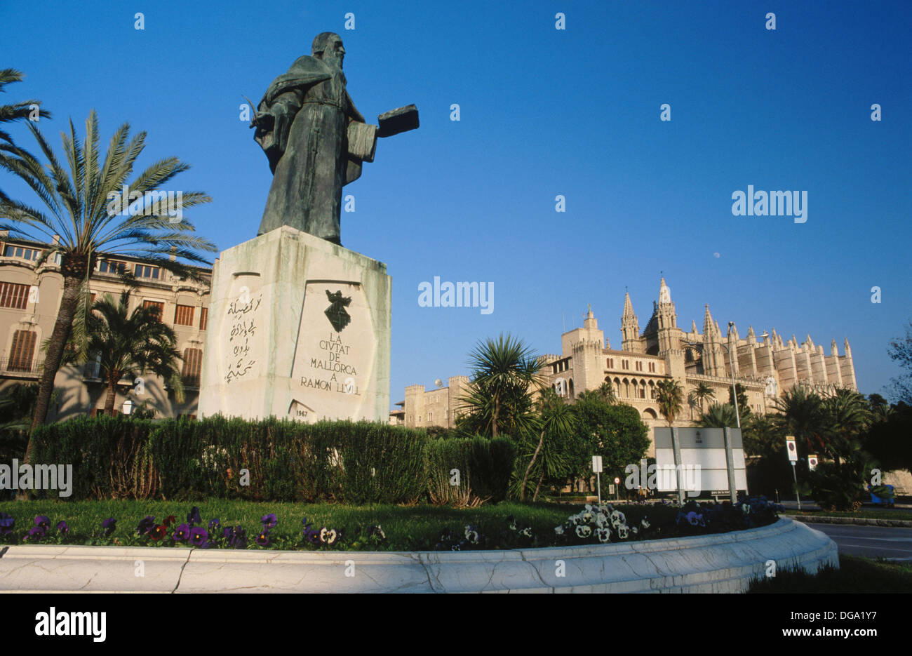 Raymond Lully High Resolution Stock Photography and Images - Alamy