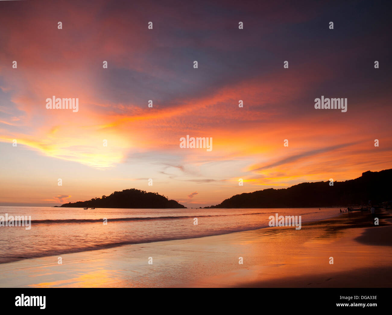 Sunset goa hi-res stock photography and images - Alamy