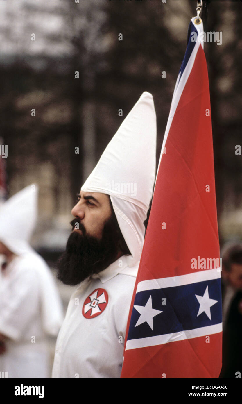Ku klux klan flag hi-res stock photography and images - Alamy