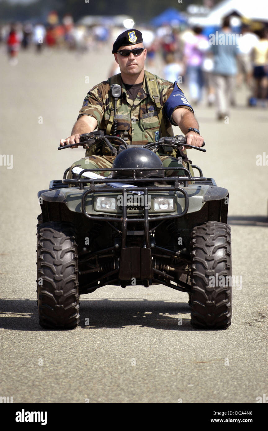 Work with security patrols hi-res stock photography and images - Alamy