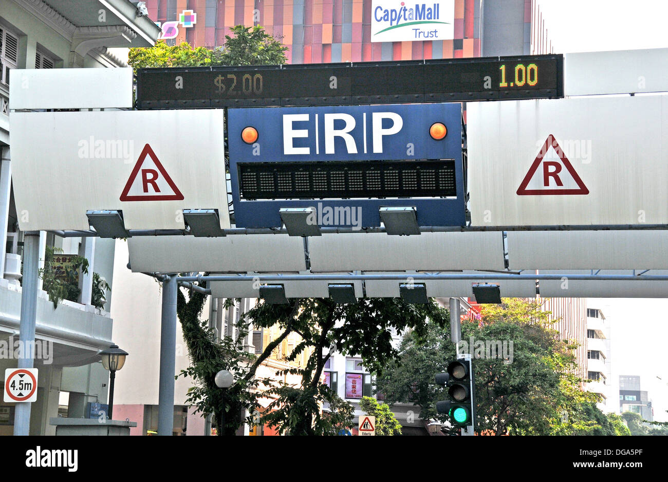 City road toll system erp road hi-res stock photography and images - Alamy