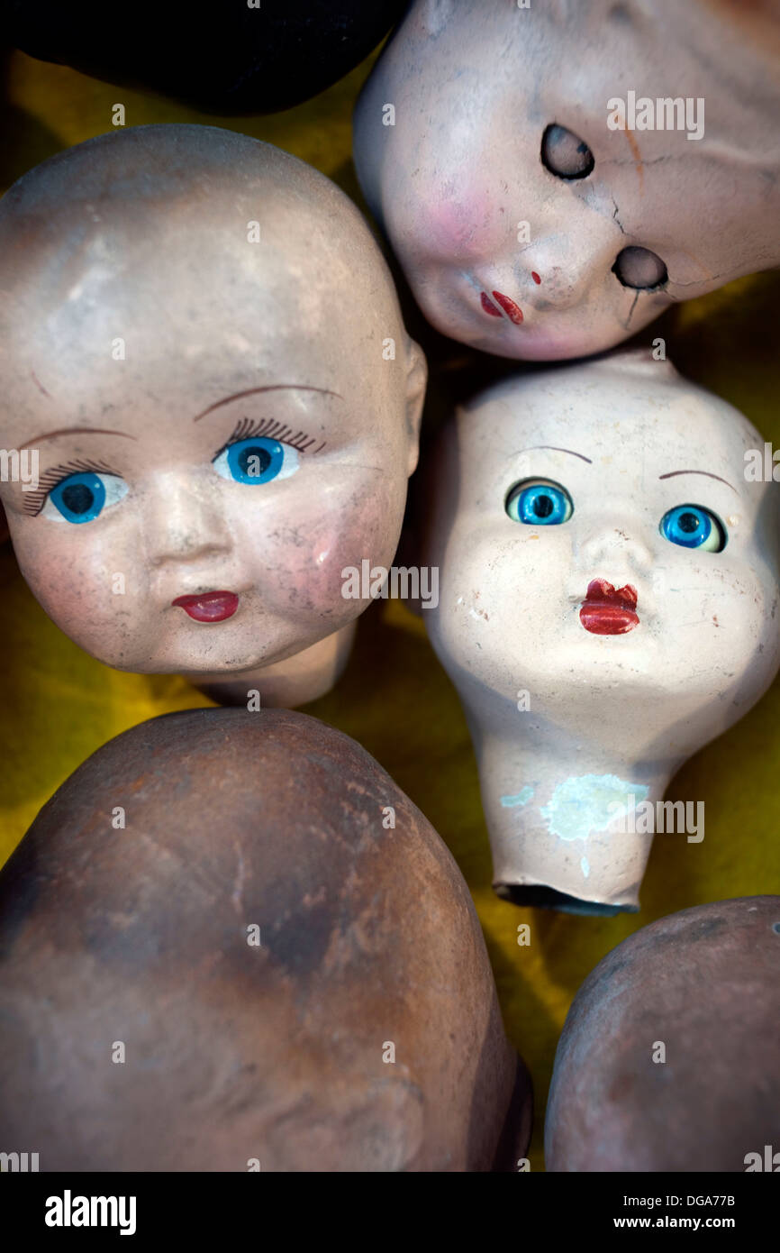 Vintage broken doll hi-res stock photography and images - Alamy