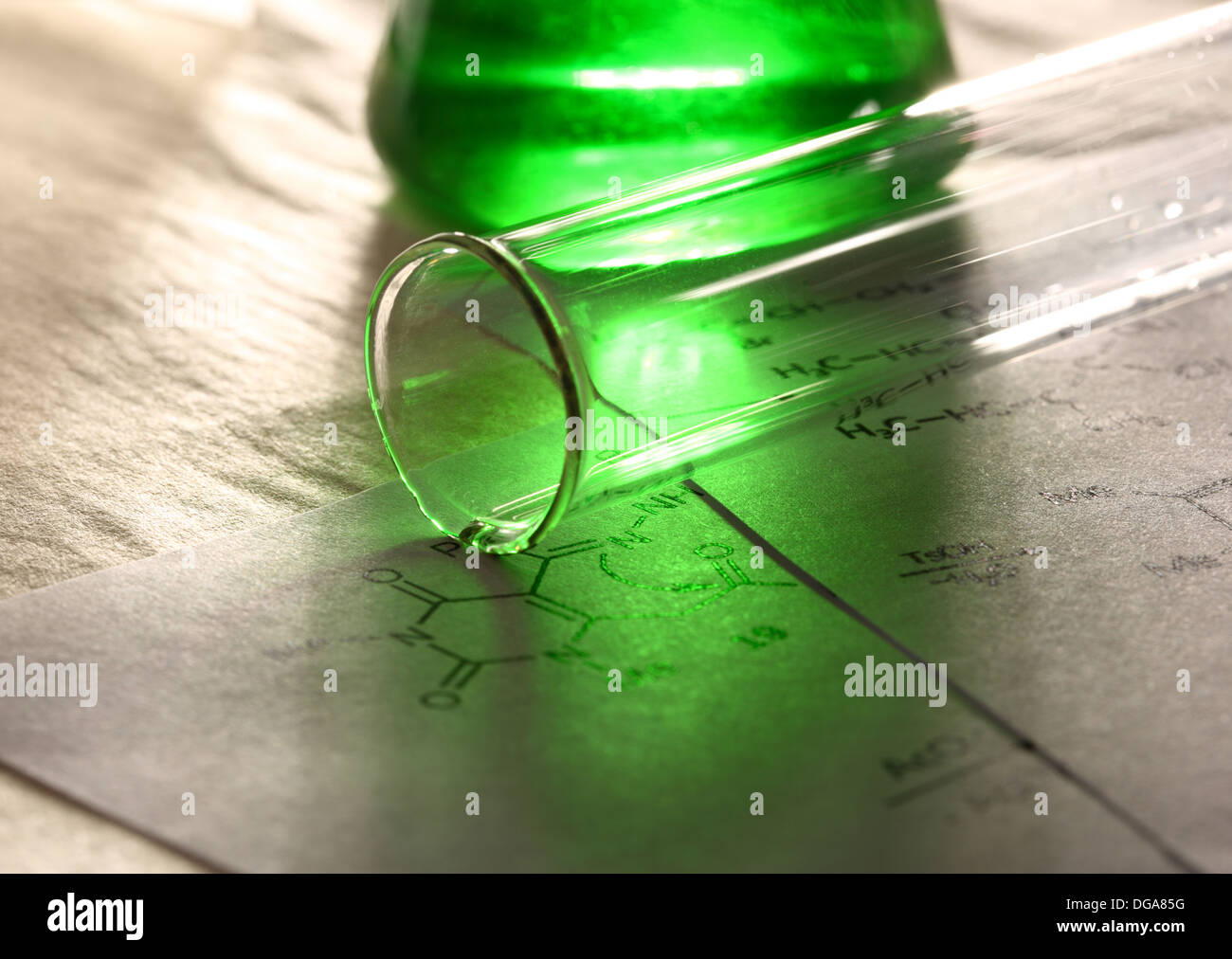 Green chemistry reaction formula hi-res stock photography and images ...