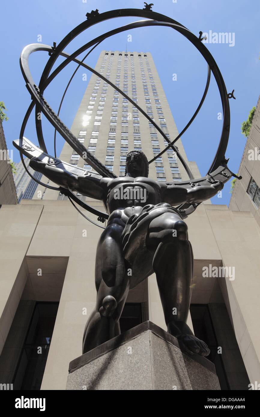 Lee lawrie hi-res stock photography and images - Alamy