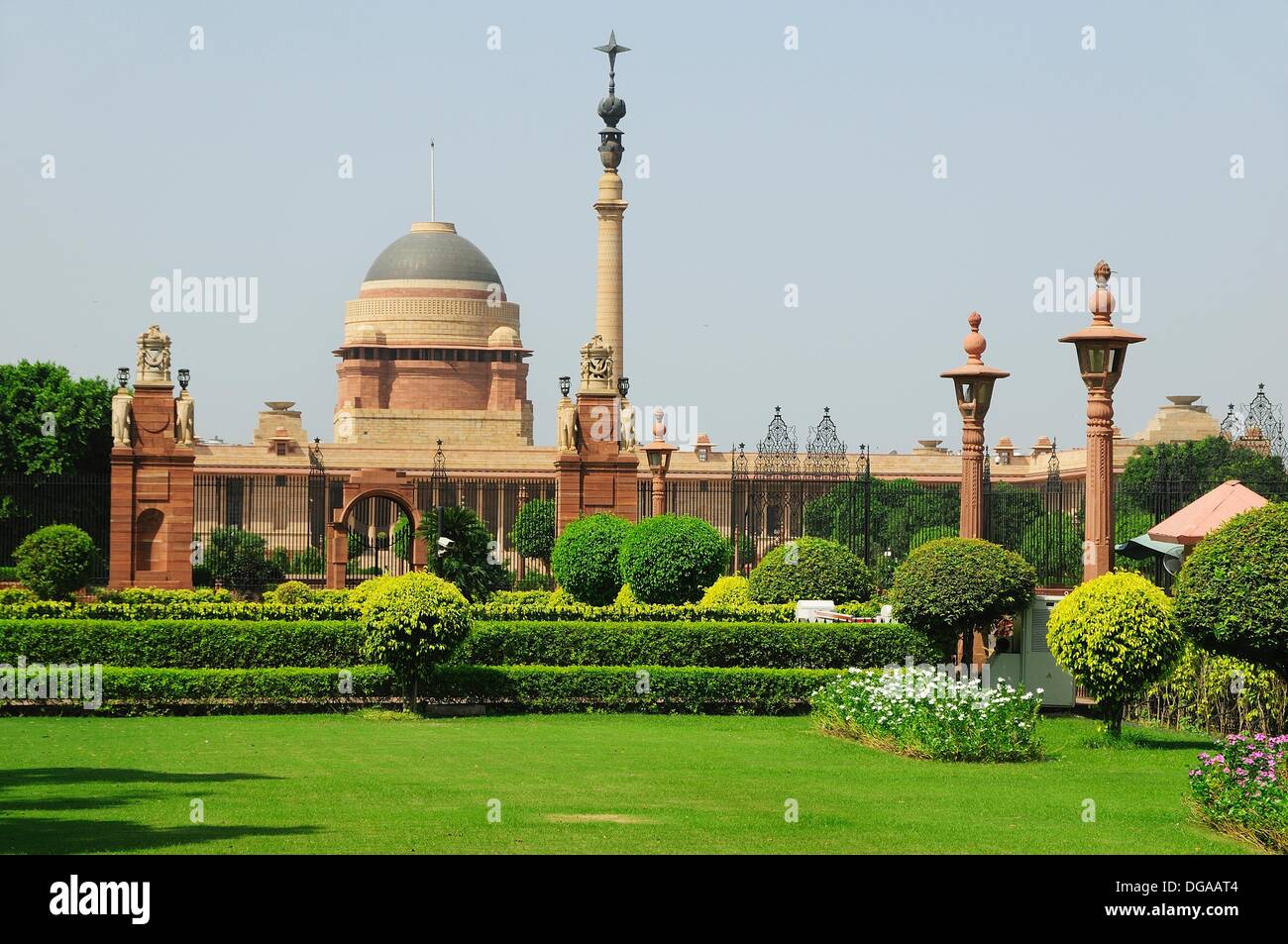 India delhi bhavan parliament house hi-res stock photography and images ...
