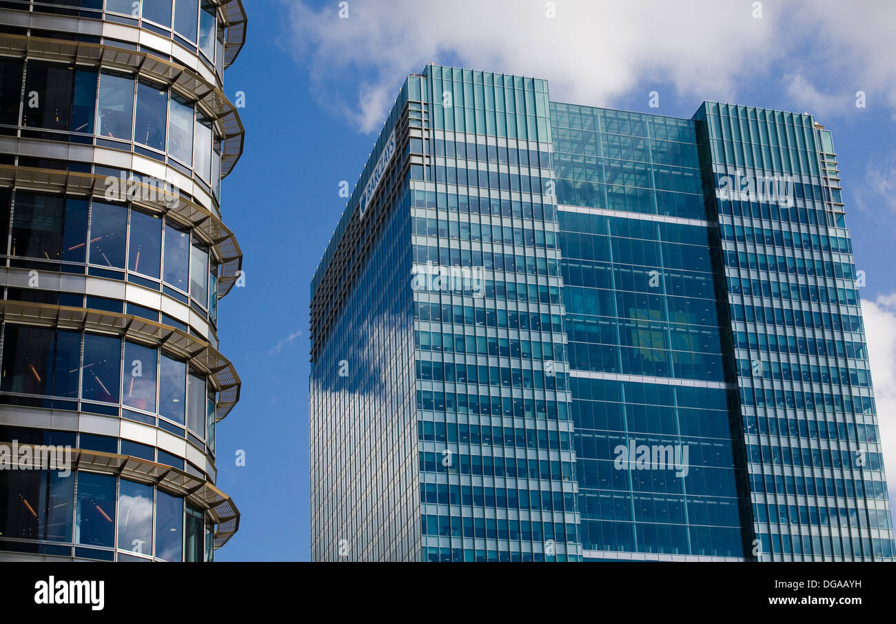 Barclays building canary wharf hi-res stock photography and images - Alamy