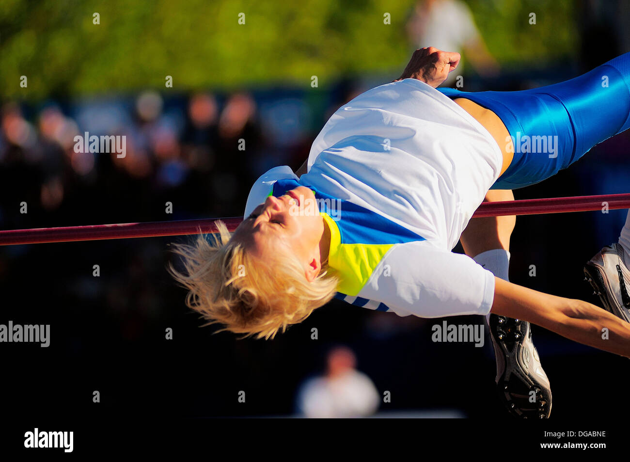 Athletics action jumping hi-res stock photography and images - Alamy