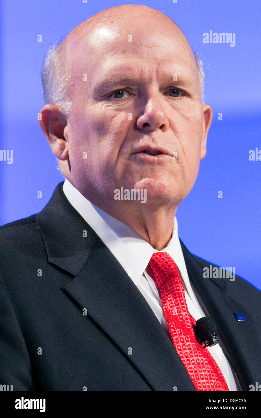 Daniel Akerson High Resolution Stock Photography and Images - Alamy