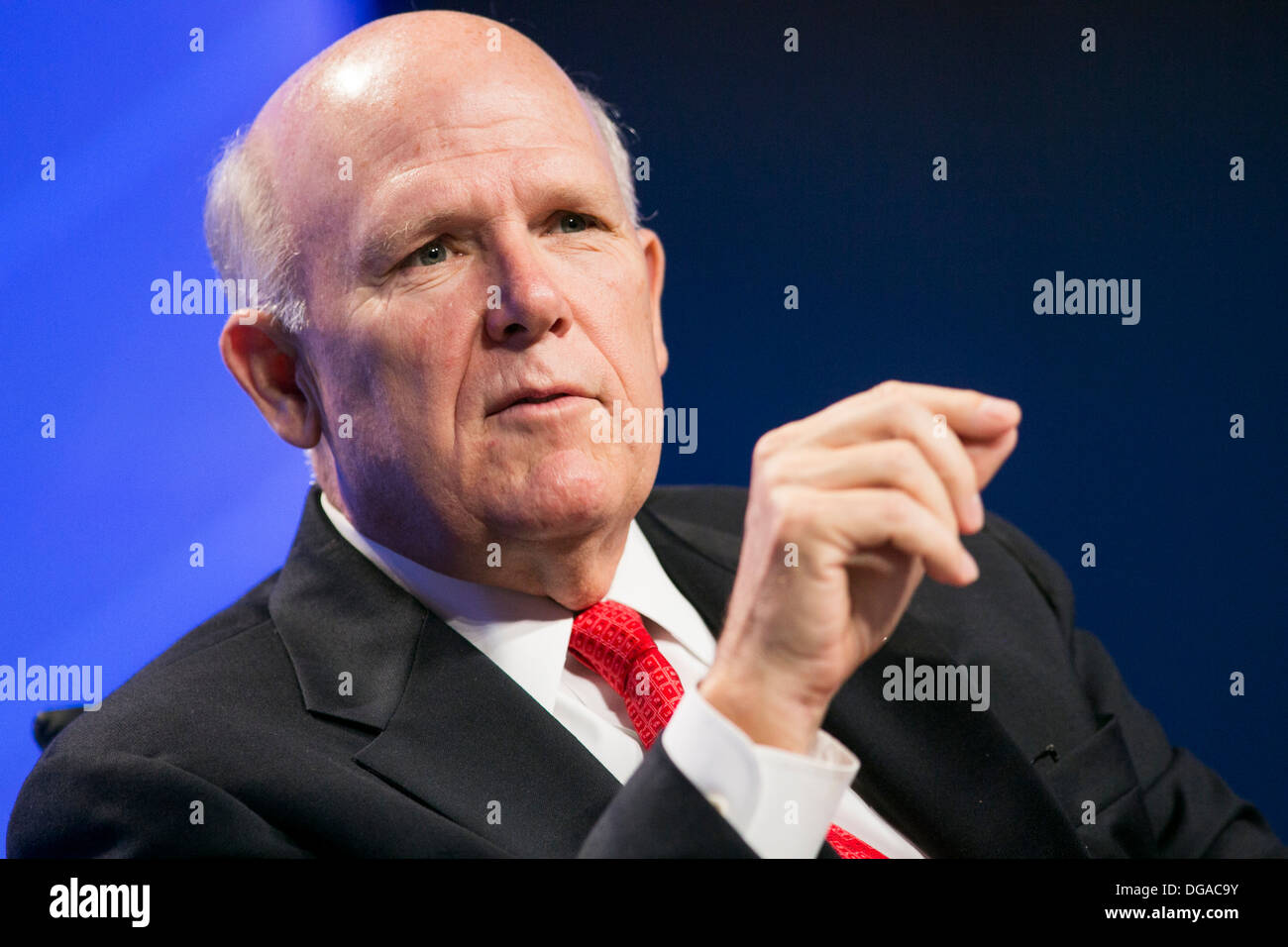 Daniel Akerson Chairman and Chief Executive Officer of General Motors ...