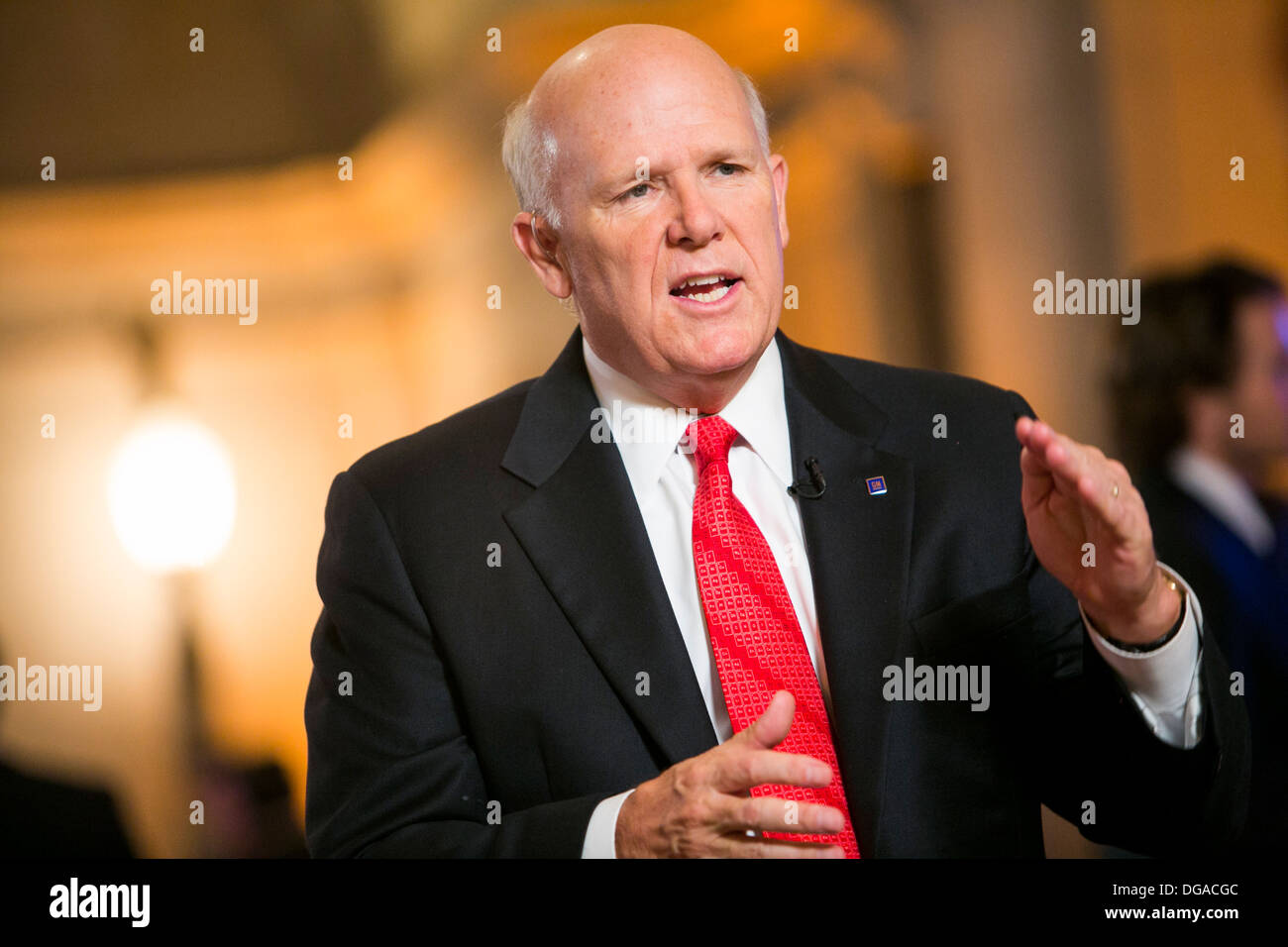 Daniel Akerson Chairman and Chief Executive Officer of General Motors ...